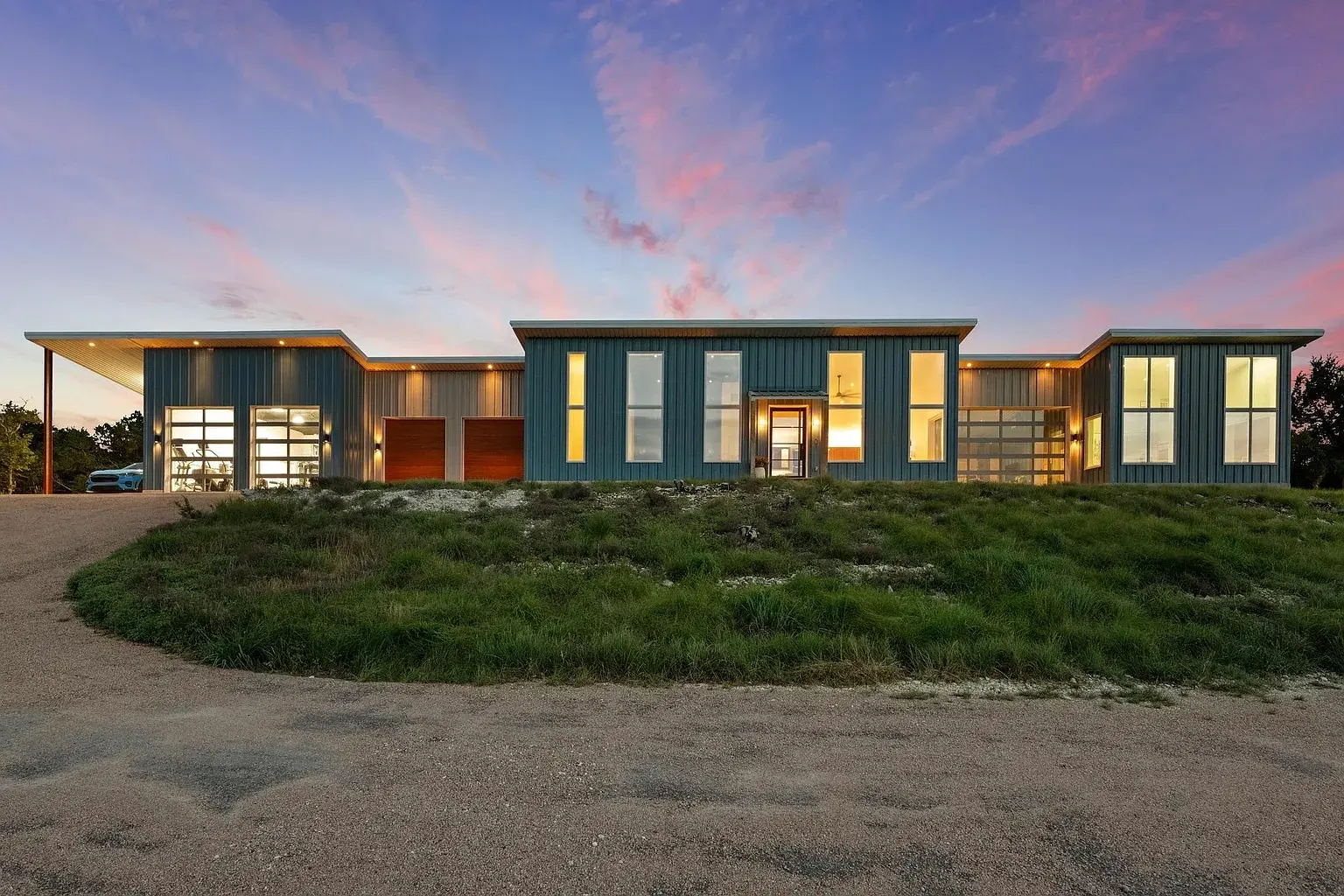 Barnhaus Steel Builders | Custom Home Design for the Texas Hill Country